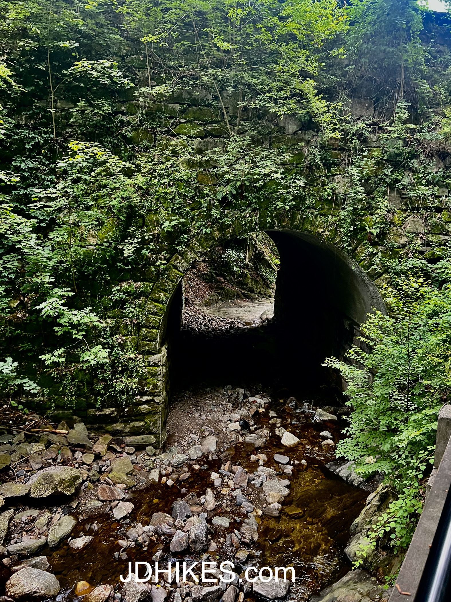 Take a Stroll on the Sing Sing Kill Greenway Trail - JD HIKES